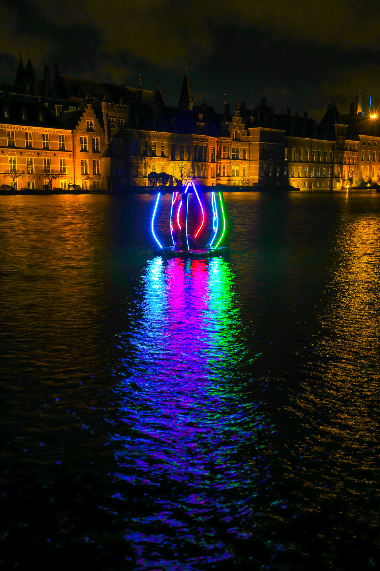 STUDIO KEBBEL Light Anemones